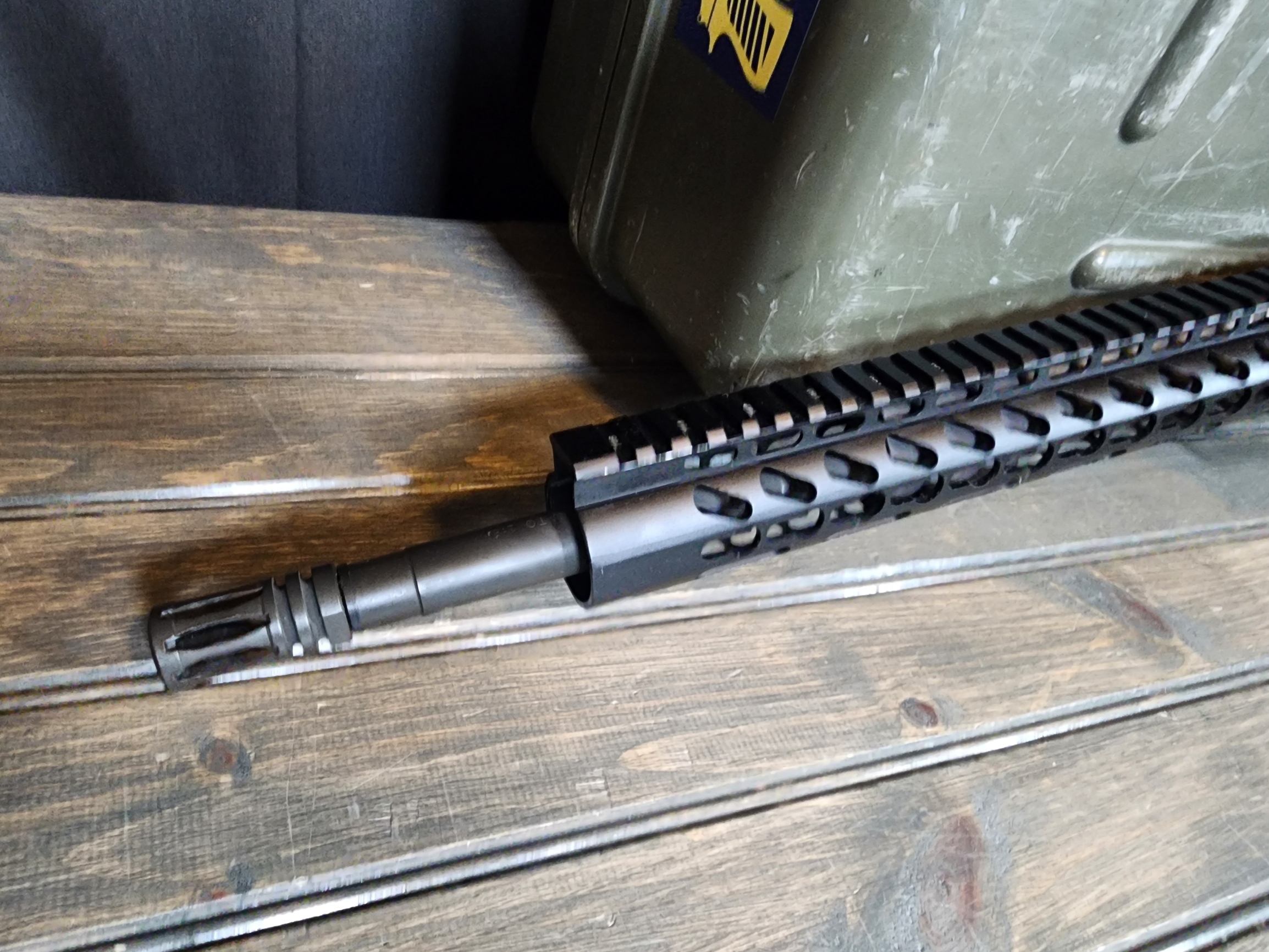 SPIKES TACTICAL 16 INCH AR-15 RIFLE 5.56 PRE-OWNED